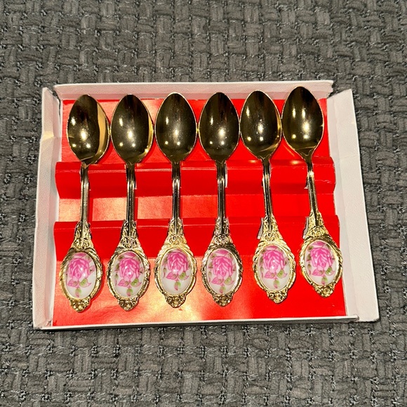 Dining | Vintage Floral Handles Small Spoons Set Of 6 | Poshmark